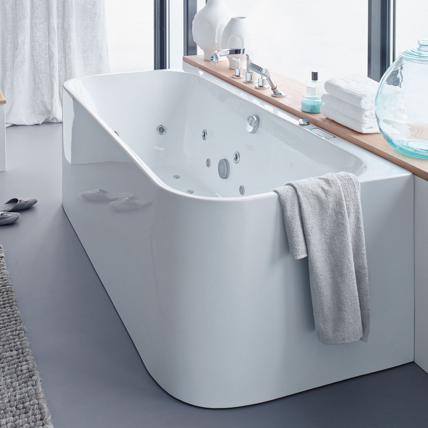 Duravit Happy D.2 Baignoire balnéo semi-îlot, avec tablier avec système ...