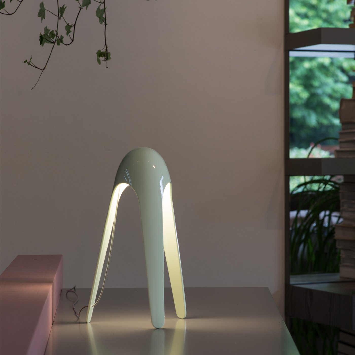 martinelli luce Cyborg Lampe de table LED lime - 825/VE | REUTER