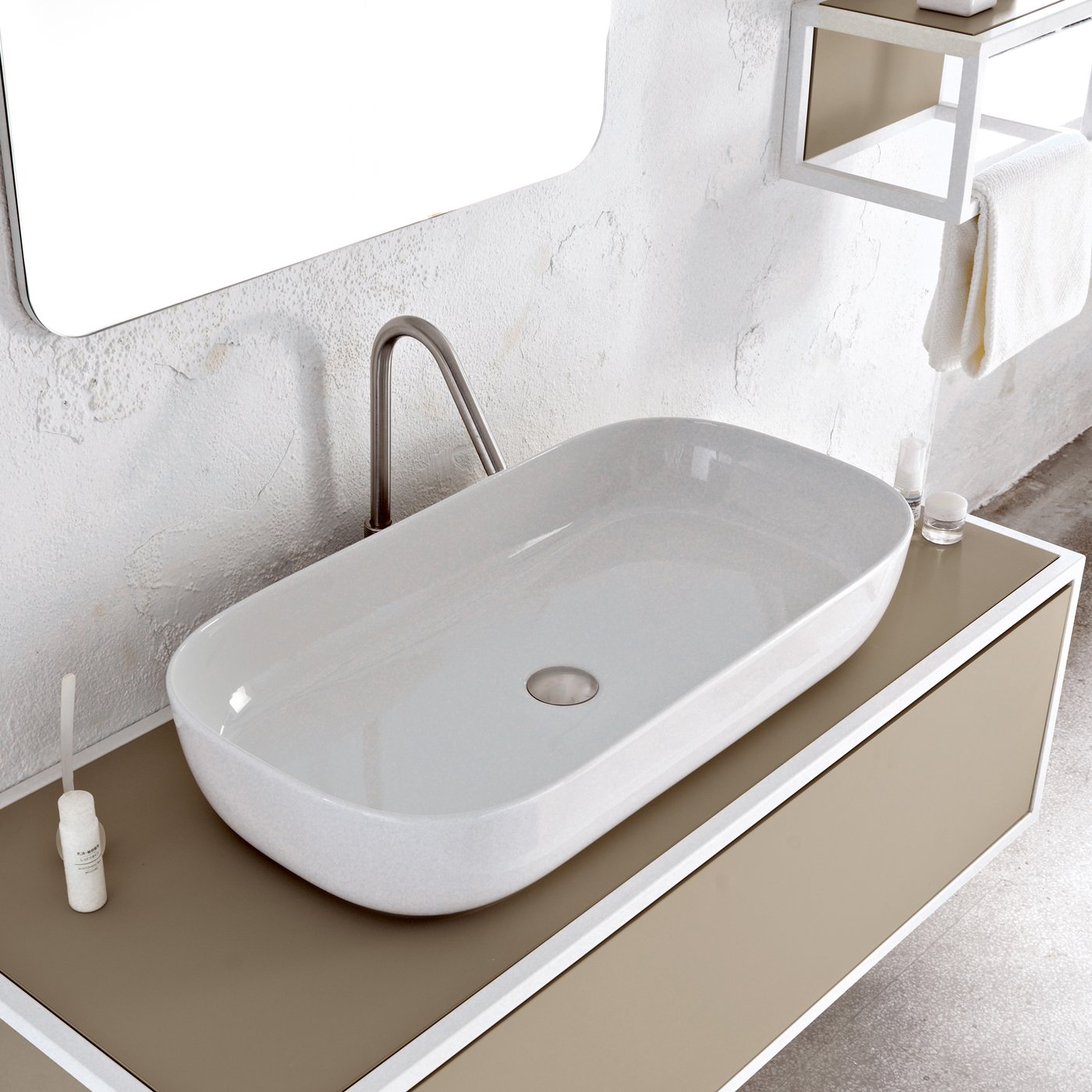 Scarabeo Glam Vasque à poser avec système BIO, blanc - 1803BK | REUTER