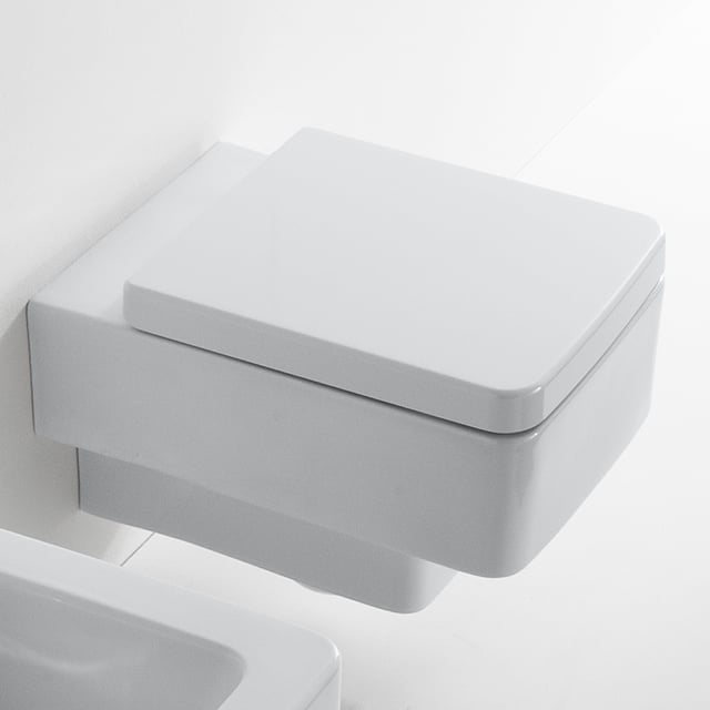 Buy Scarabeo toilets online at REUTER